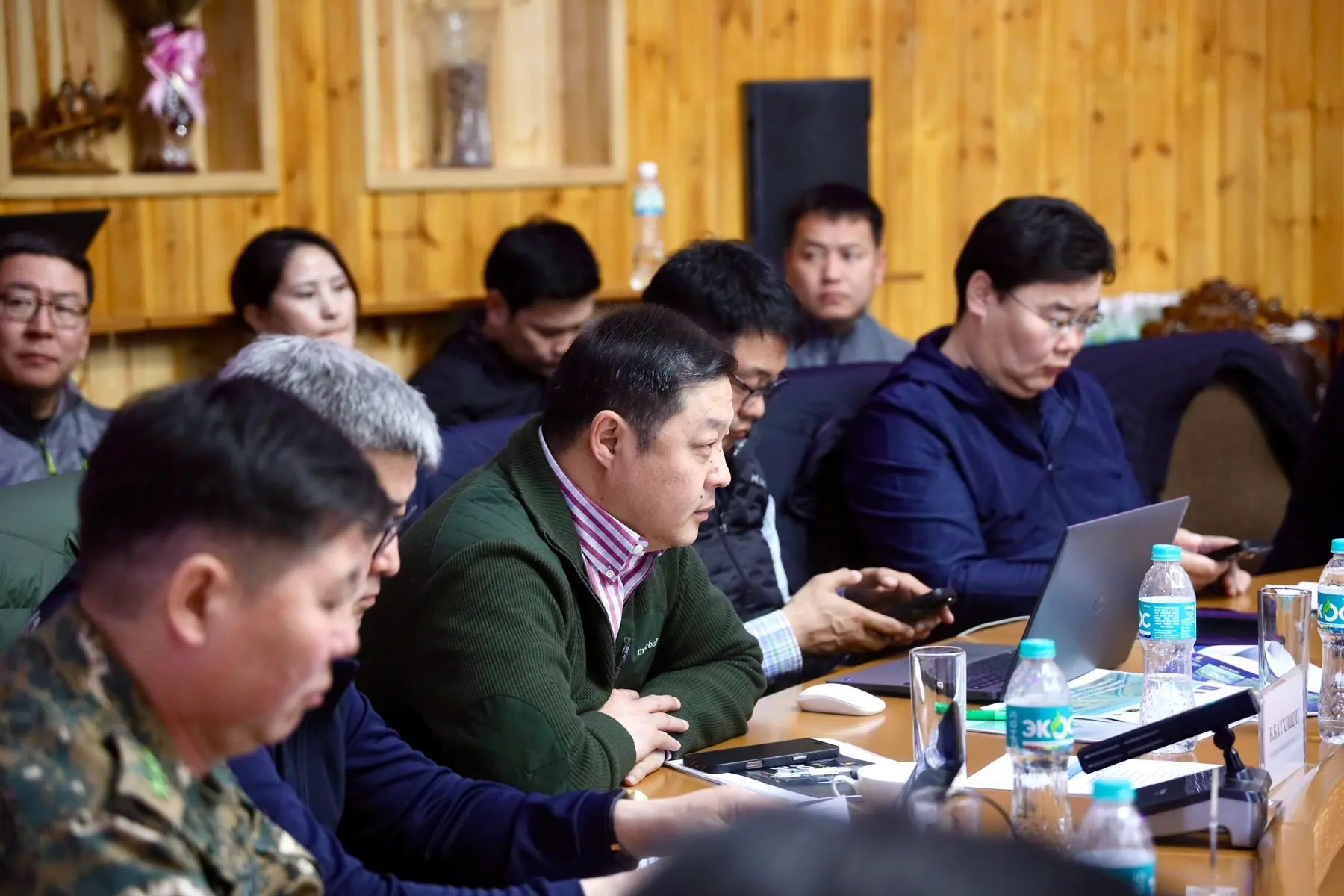 УИХ ЗАСГИЙН ГАЗРЫН ГИШҮҮД ШИВЭЭХҮРЭН БООМТОД АЖИЛЛАВ