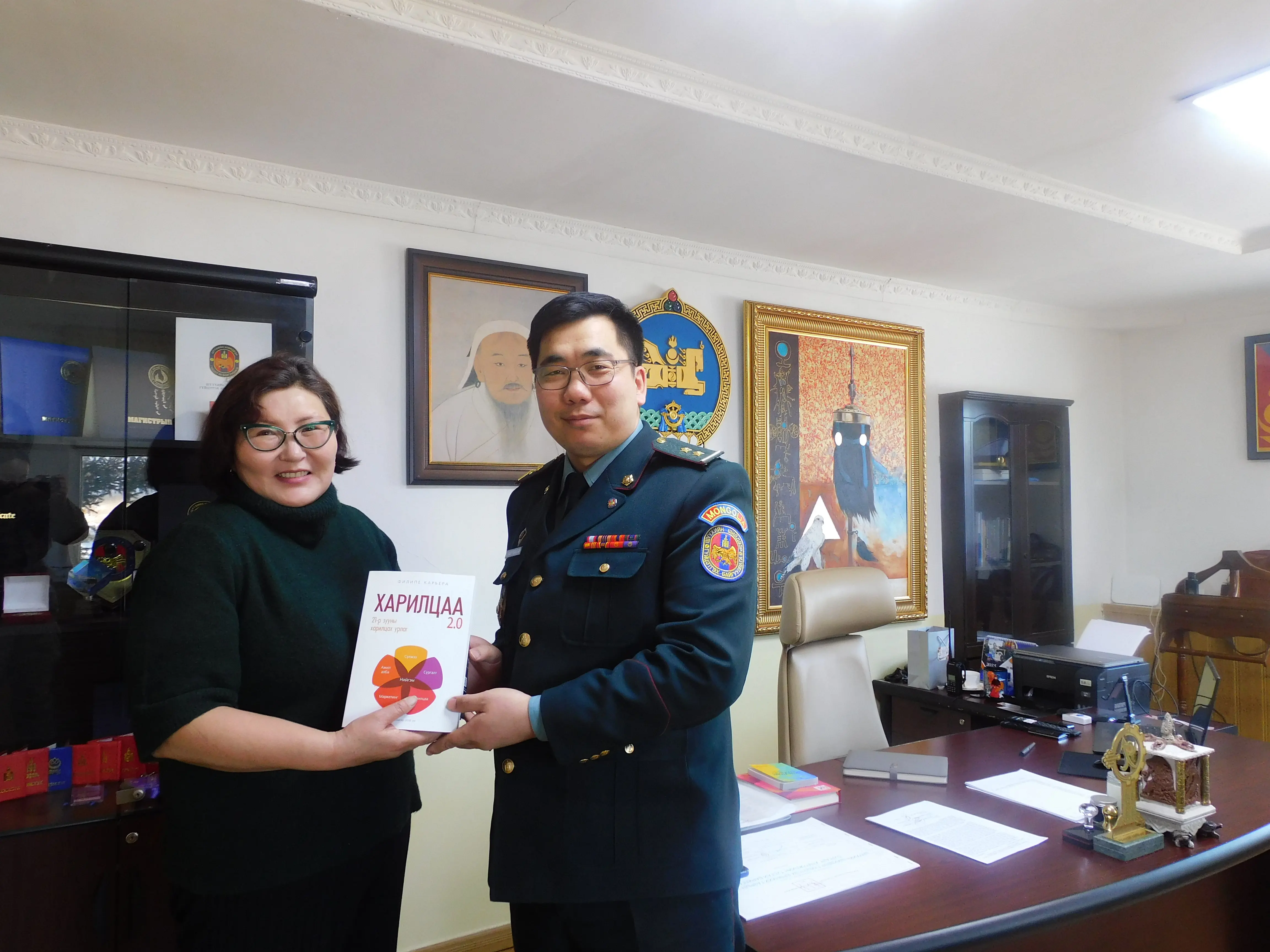 СУРГАЛТЫН ҮЙЛ АЖИЛЛАГААНД “MEDLE” ЦАХИМ СУРГУУЛИЙГ НЭВТРҮҮЛЖ БАЙНА