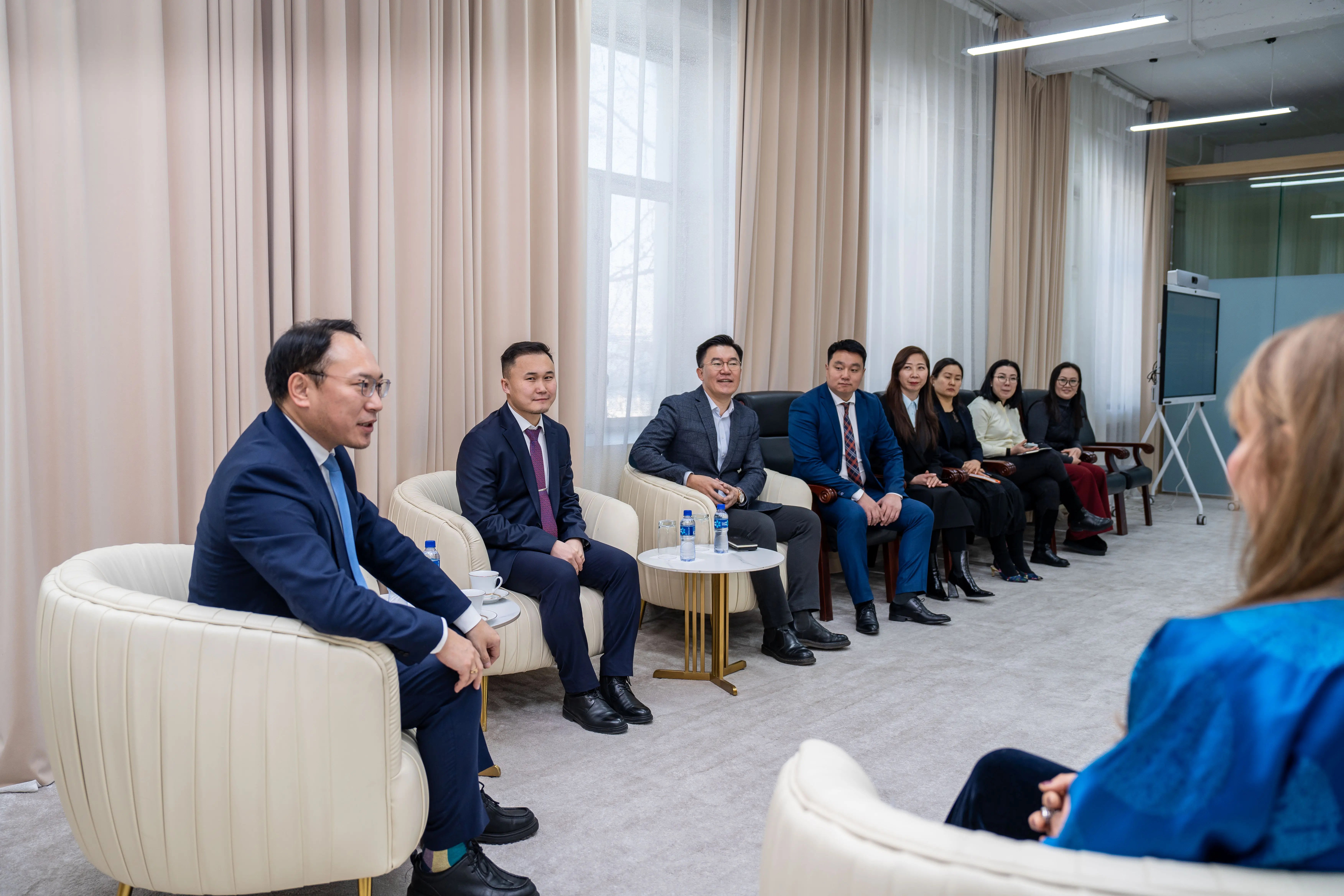 НҮБ ын Хөгжлийн хөтөлбөртэй хамтран үндэсний хиймэл оюуныг хөгжүүлэх стратегийн төслийг эхлүүллээ