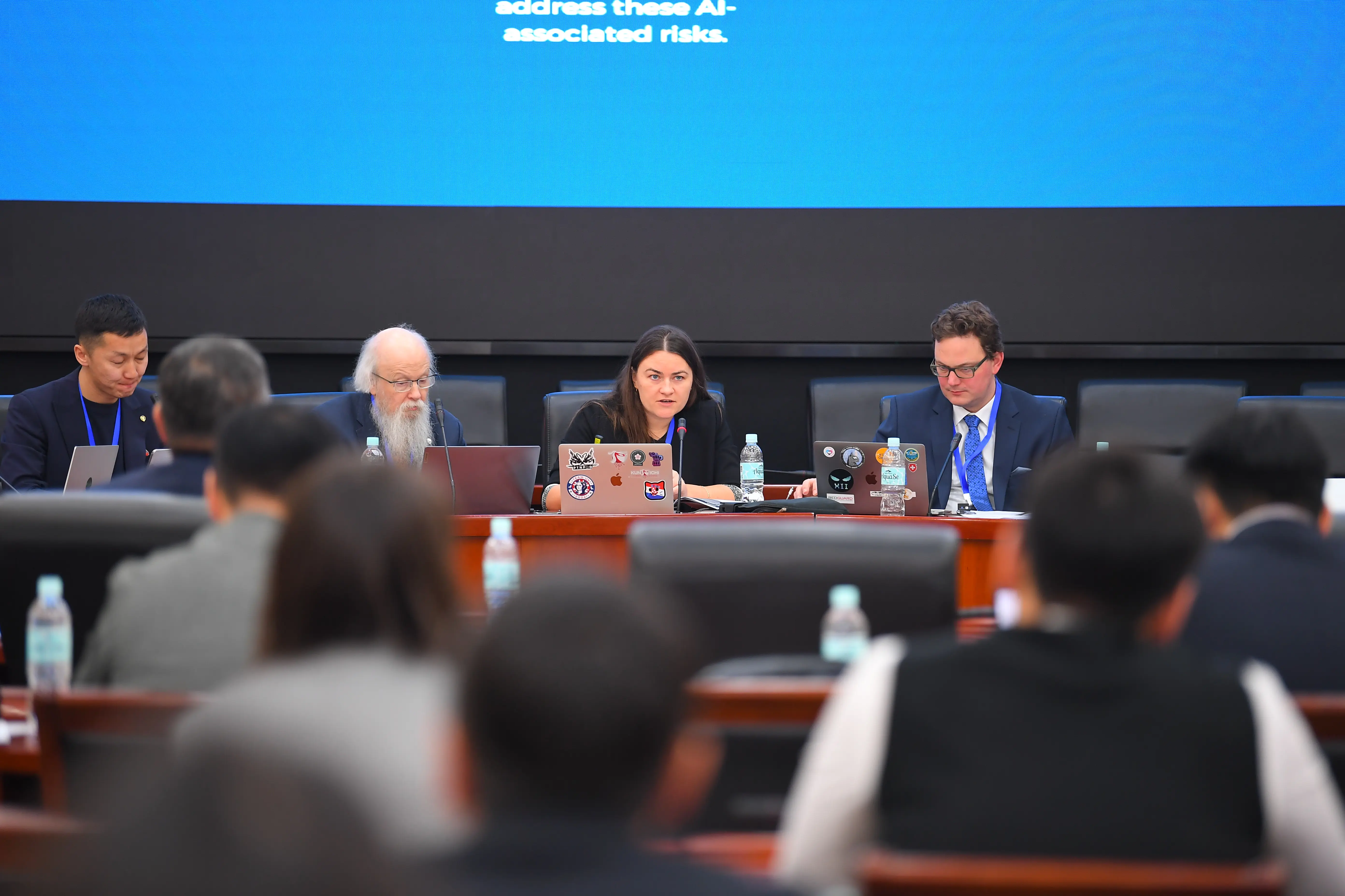 Хиймэл оюуны хэрэглээнд кибер аюулгүй байдлыг үнэлэх судалгааг эхлүүллээ